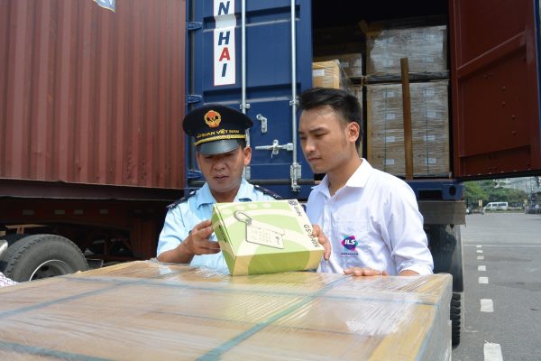 Warehouse and Yard – ILS